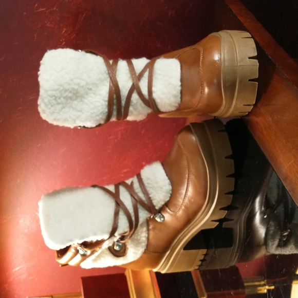 Yoki | Shoes | Yoki Rust Sherpa Lace Up Chunky Heel Boots Like New ...